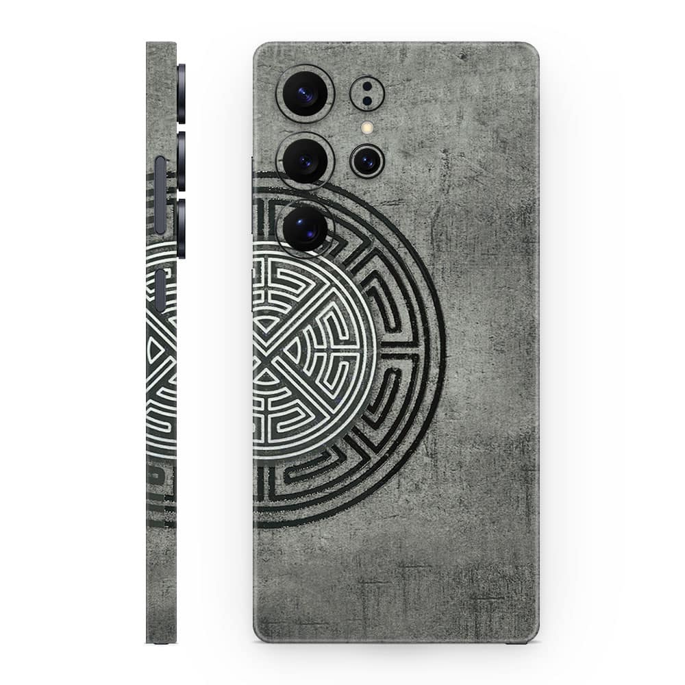 Galaxy S25 Ultra The Maze 3D Skin - WrapitSkin The Ultimate Protection!